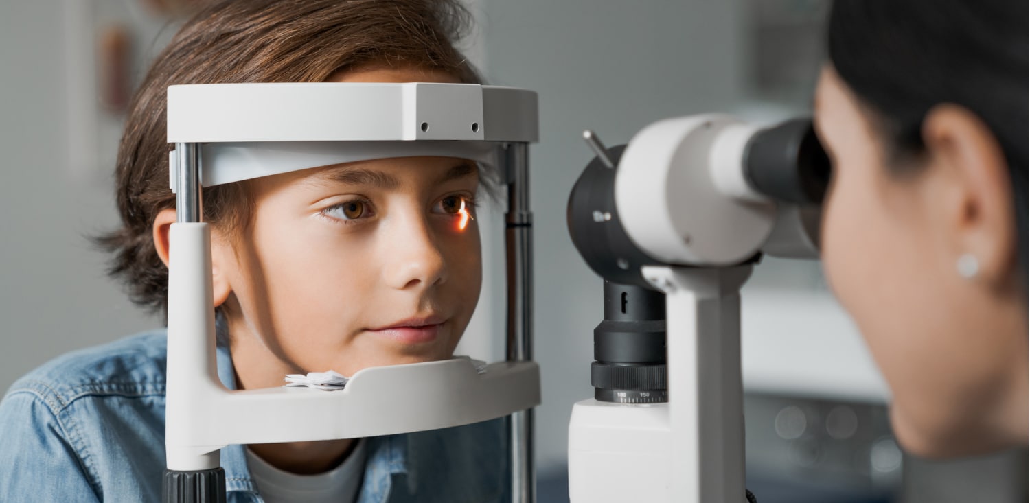 Contacts (and colored contacts) for farsightedness | ContactsDirect®